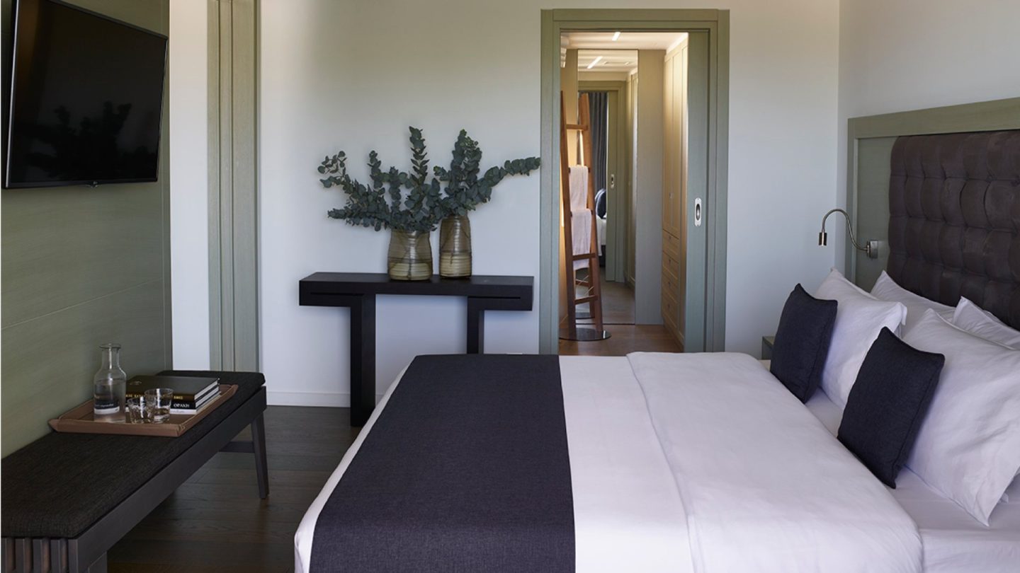 Suite | Neptune Luxury Resort